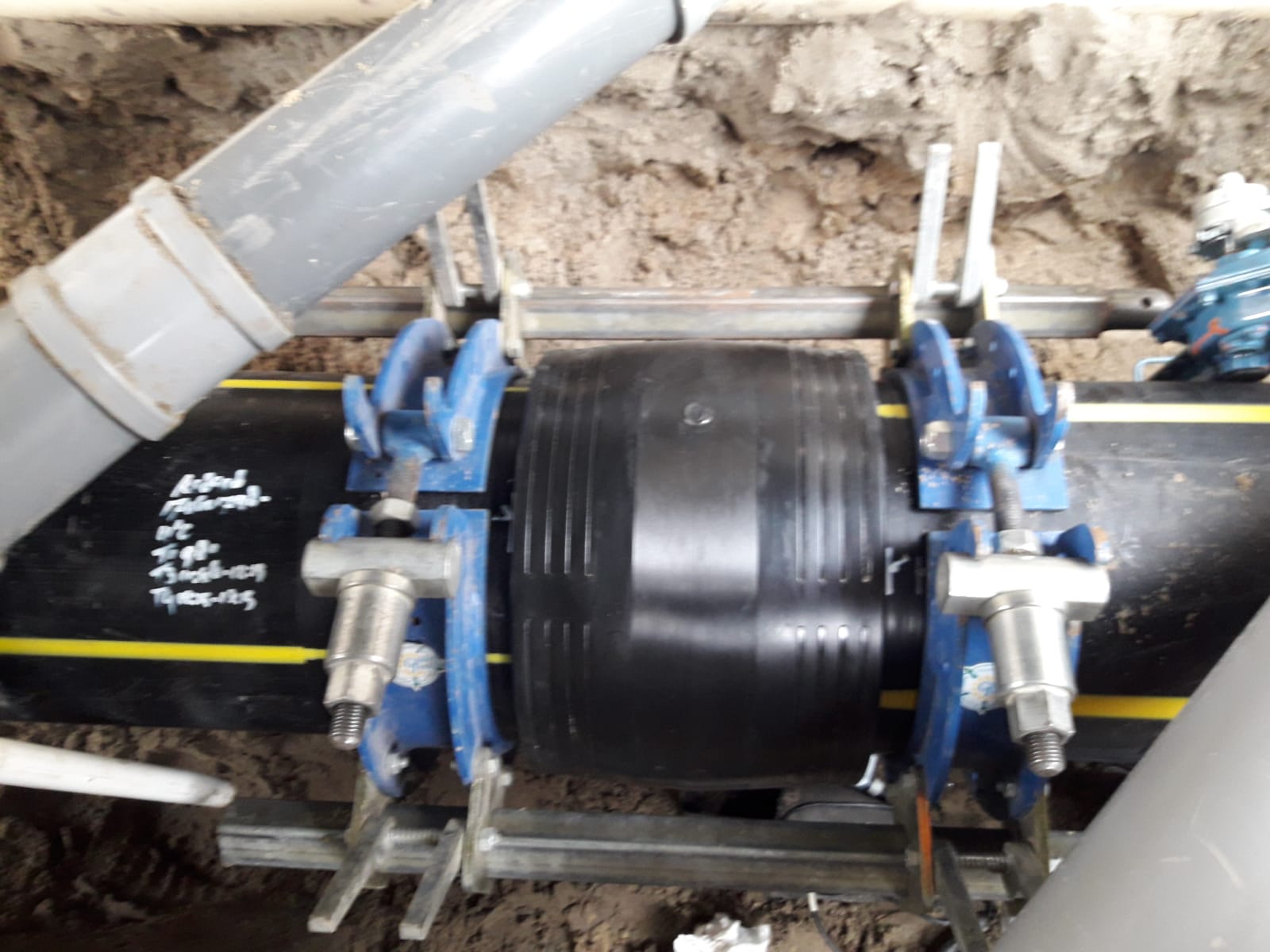 Verbinden van HDPE en PP buizen - Oudshoorn Schagen BV
